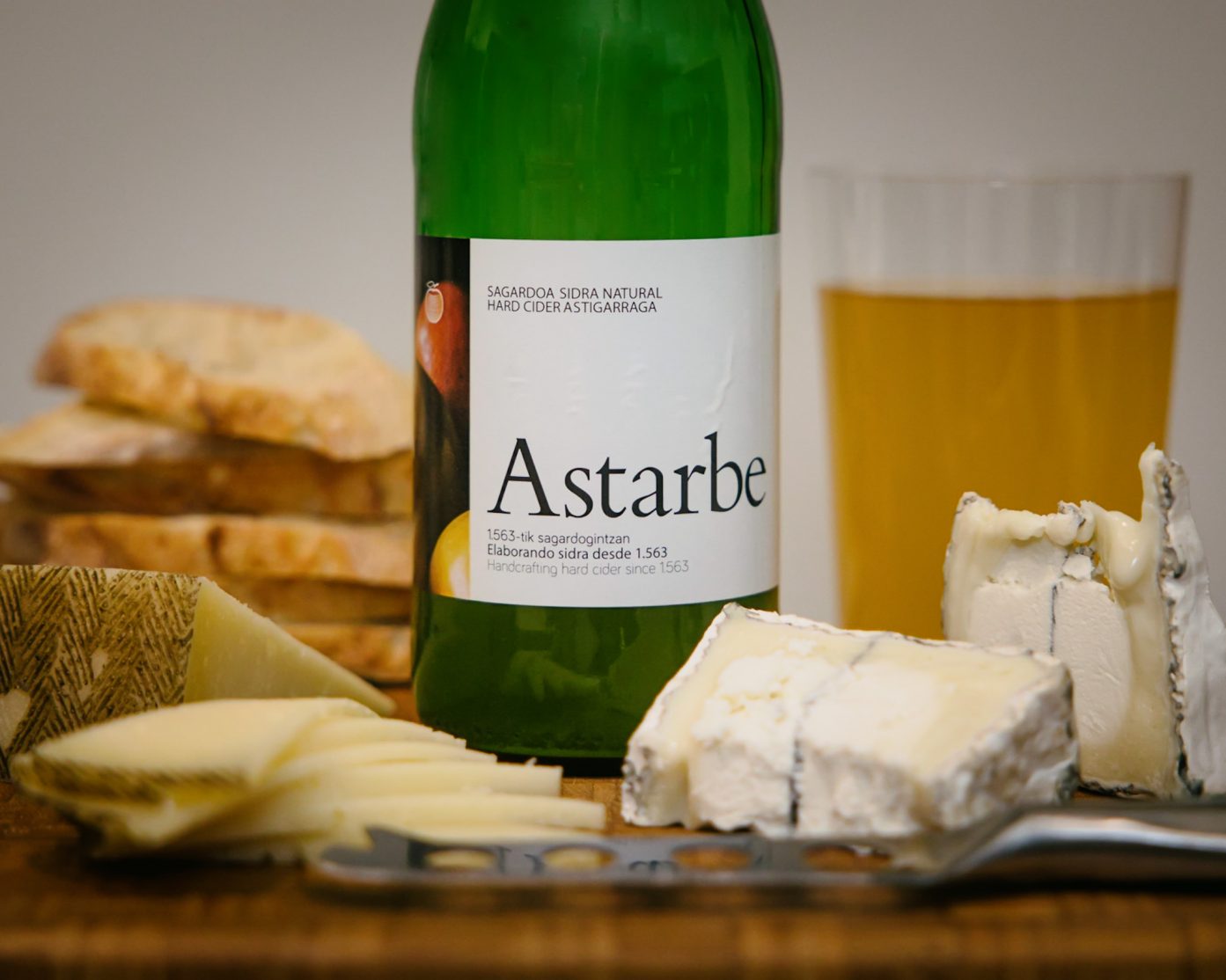 Pairing Food with Cider: A Fresh Take on Fall Flavors - Skurnik Wines ...